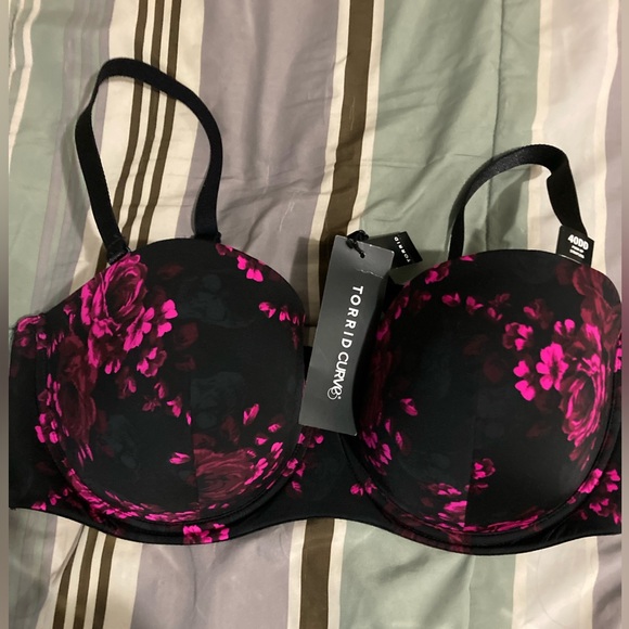 torrid | Intimates & Sleepwear | Torrid 4dd Ntw Sext Underwired Push Up ...